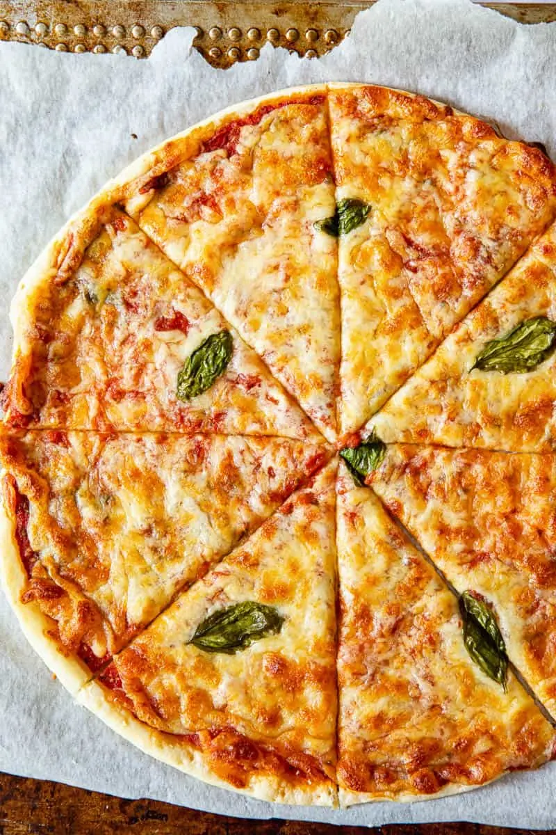 9 Homemade Pizza Recipes for Beginners and Busy Moms!