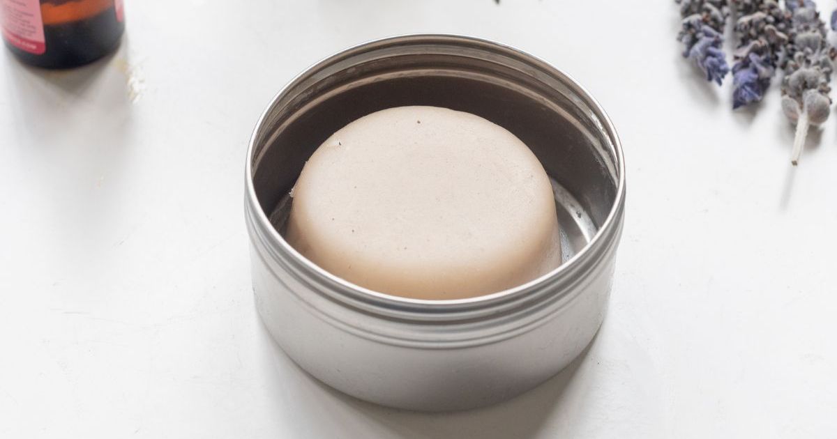 How to Use a Lotion Bar (Plus Easy DIY Recipe)