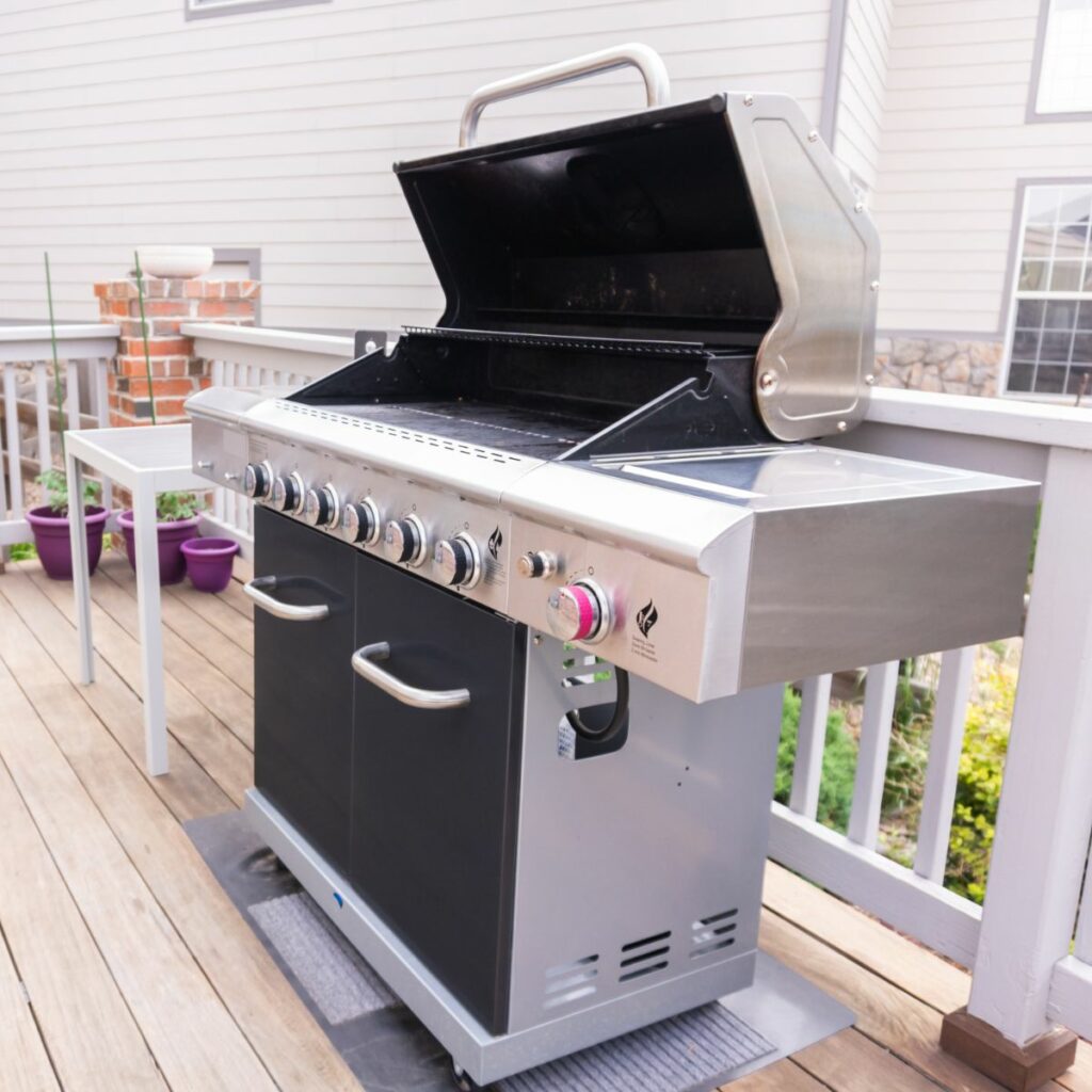 How to Clean a Whirlpool Dishwasher: 3 Easy Ways