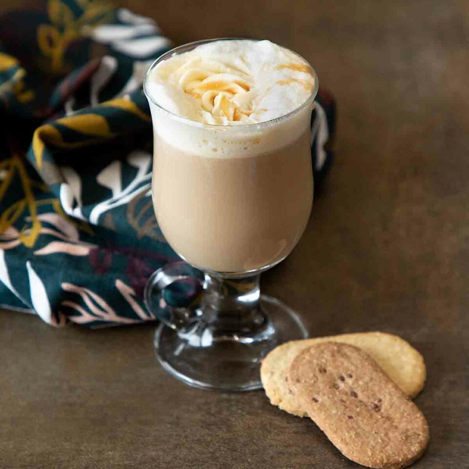 35 Fall Coffee Recipes (Best Cozy Drinks for Autumn)