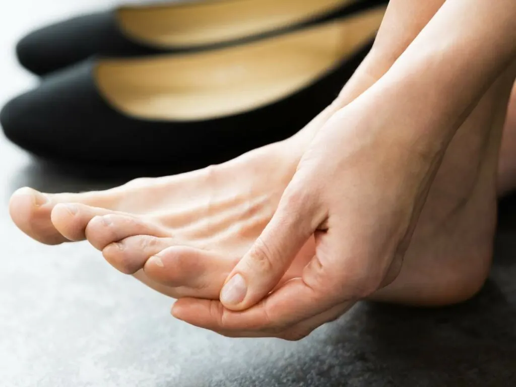 Nail Fungus Essential Oil Blend Recipe To Treat Your Toenail