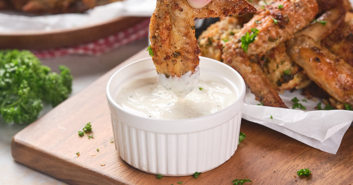 Copycat Wingstop Ranch Dressing Recipe