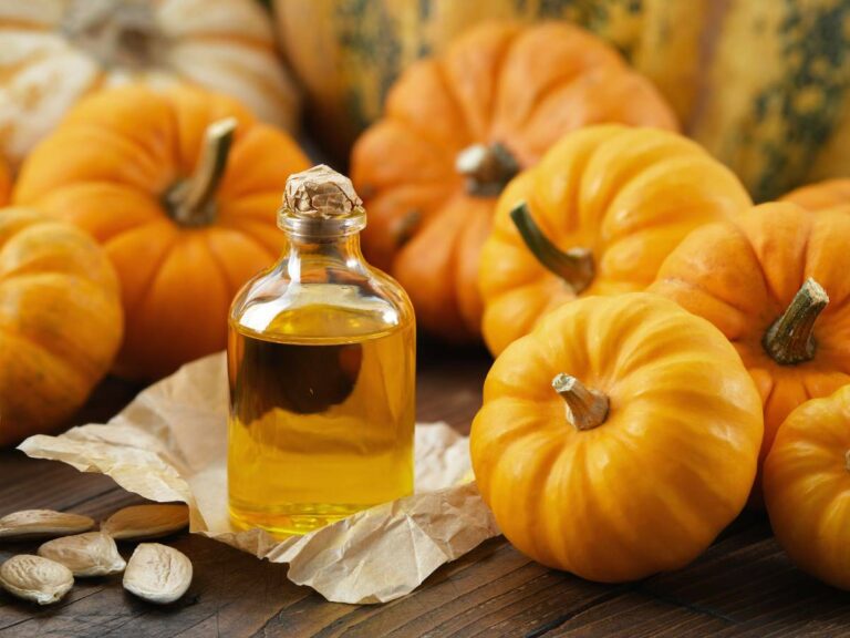 Nail Fungus Essential Oil Blend Recipe To Treat Your Toenail
