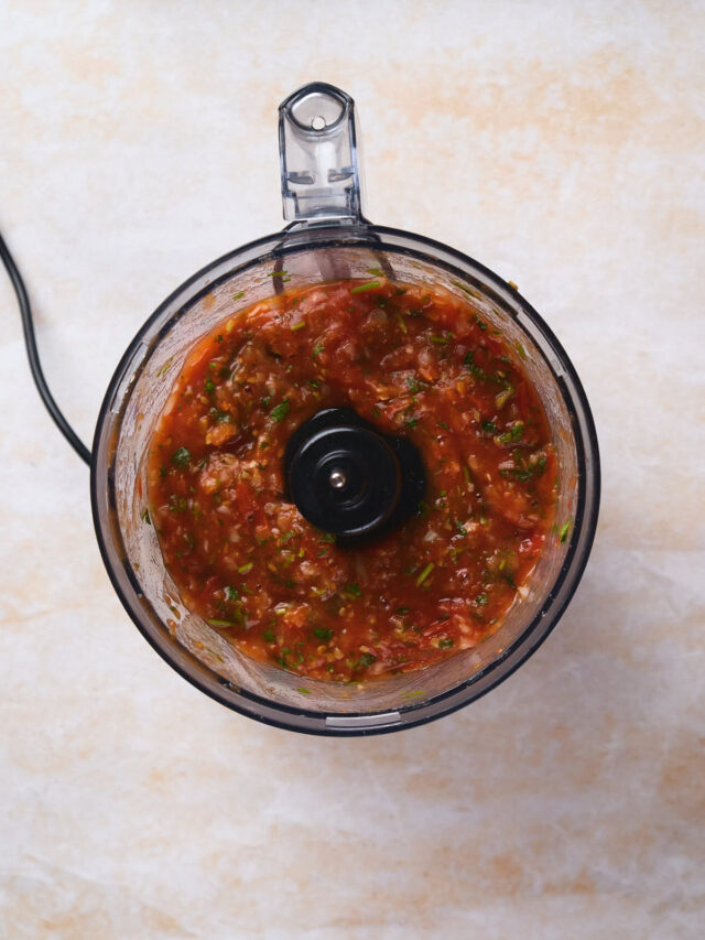 Easy Salsa Ranchera Recipe