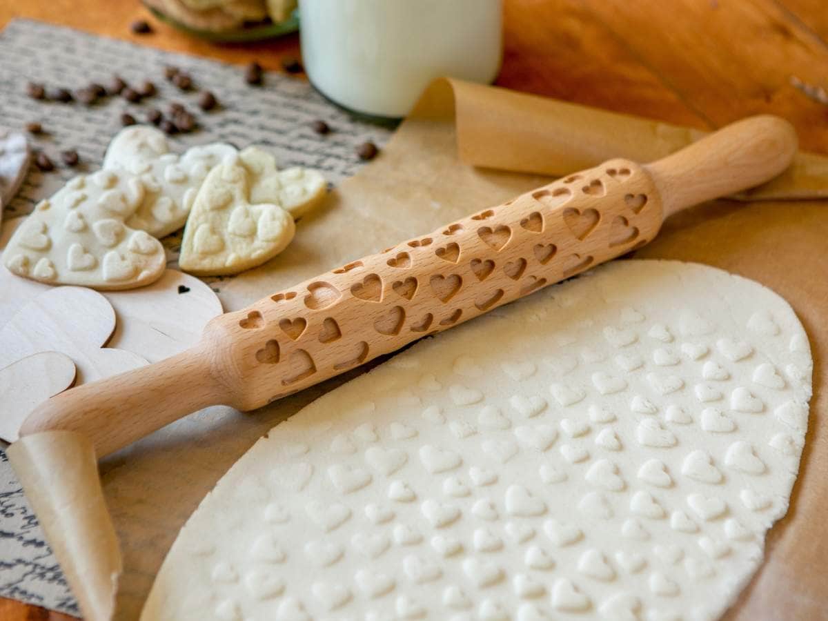 Embossed Rolling Pins Make The Best-Looking Cookies Ever