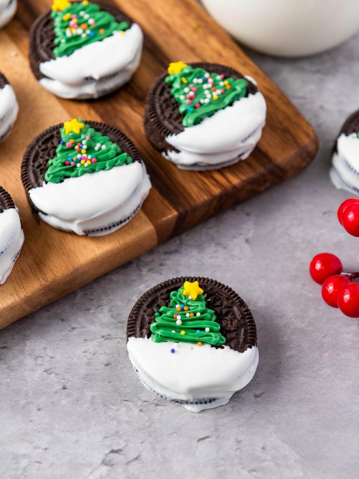 Fun DIY Christmas Tree Oreos